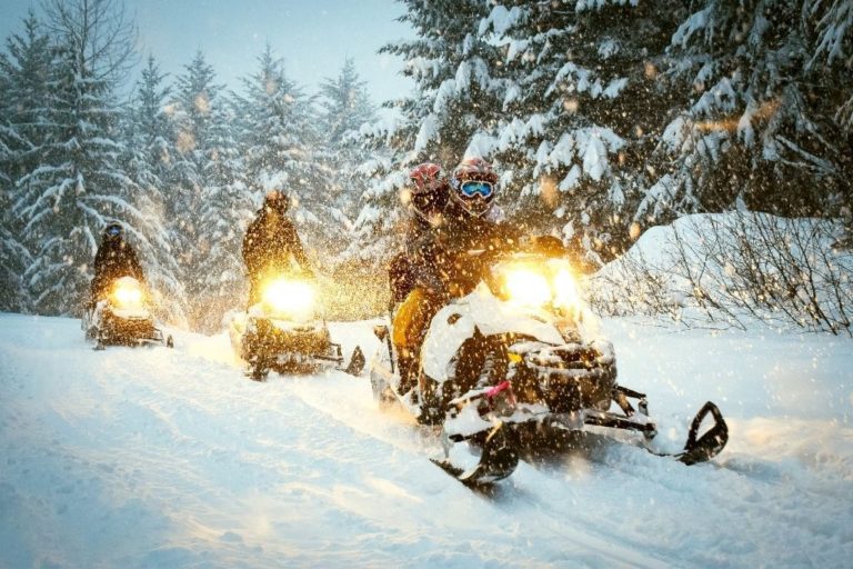 Winter in Lake George: 16 Amazing Lake George Winter Activities