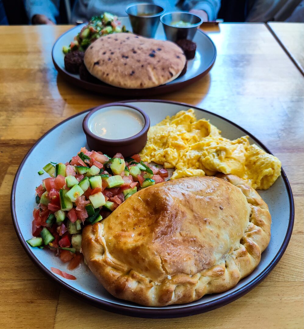 Best Breakfast in NYC: 21 Amaazing Spots for 2025