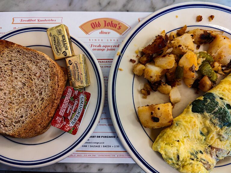 Best Breakfast in NYC: 21 Amaazing Spots for 2025